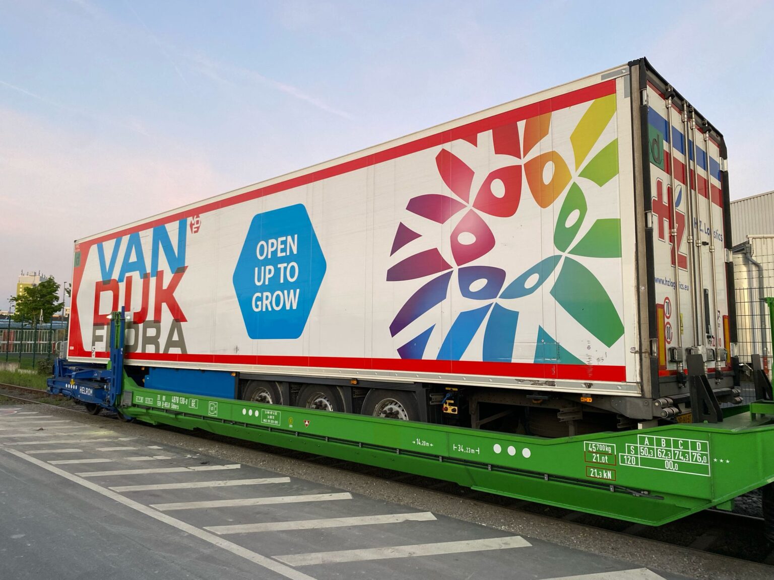 Your logistics partner | Get in touch | H.Z Logistics